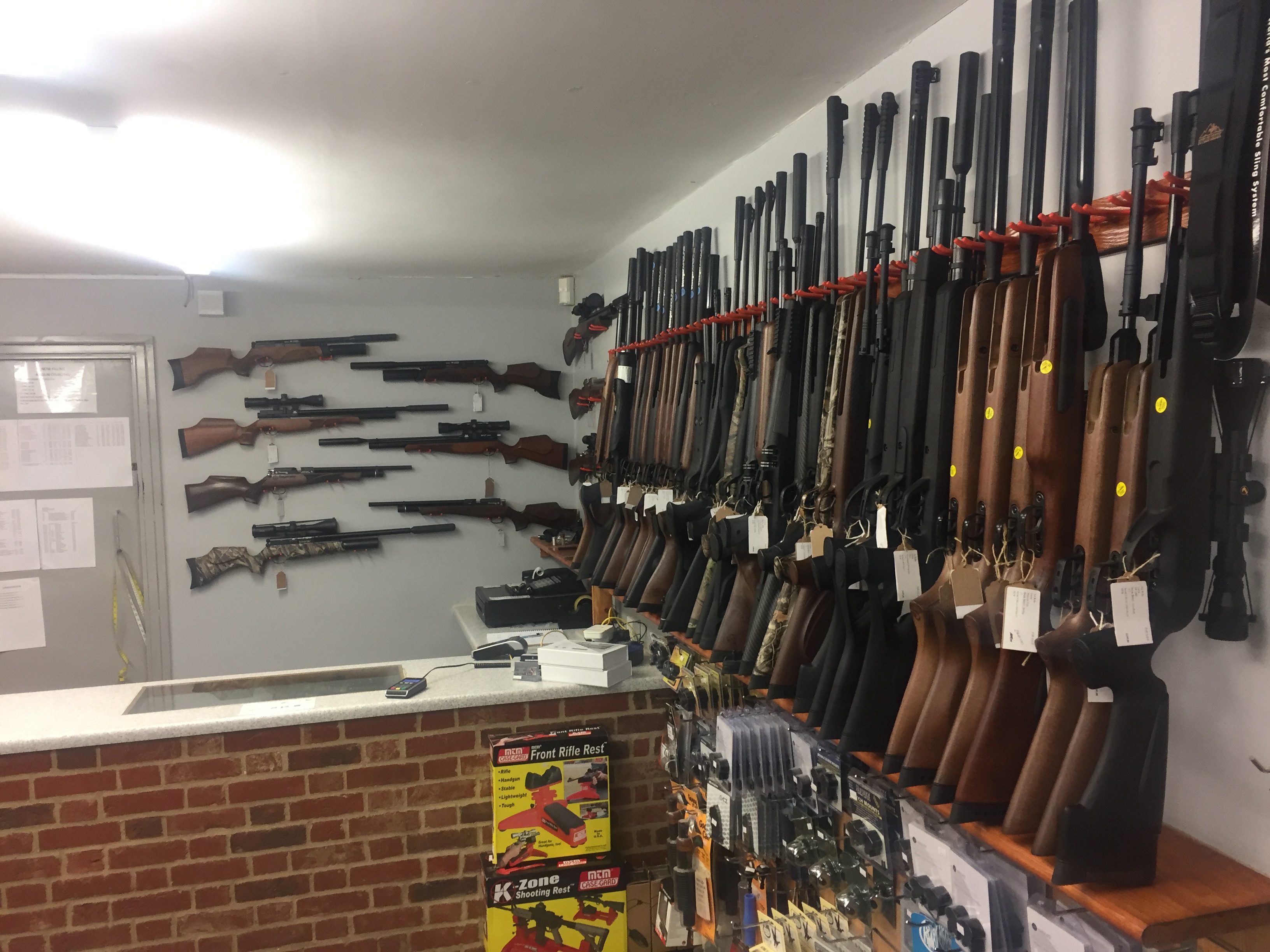 Shotguns, rifles, air rifles & airguns, ammunition, scopes and accessories
